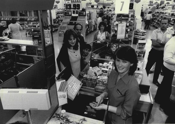 23 Really Messed-Up Things That Happened In The '80s That Everyone ...