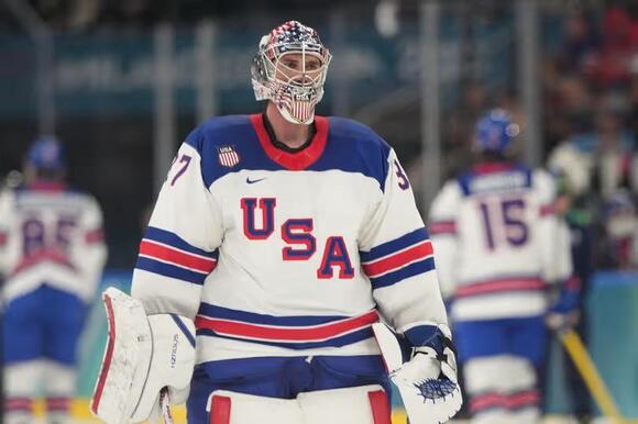 Canada fans cry rigged as Winter Olympics officials miss clear USA ...