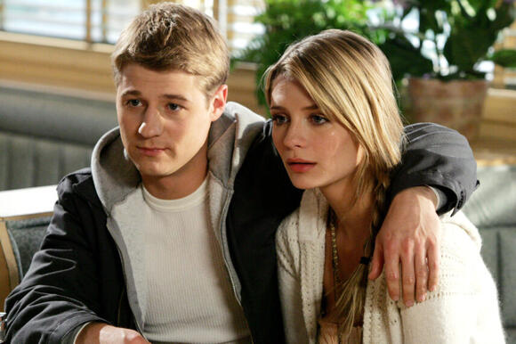 Did Ryan & Marissa End Up Together on ‘The O.C.’? - NewsBreak