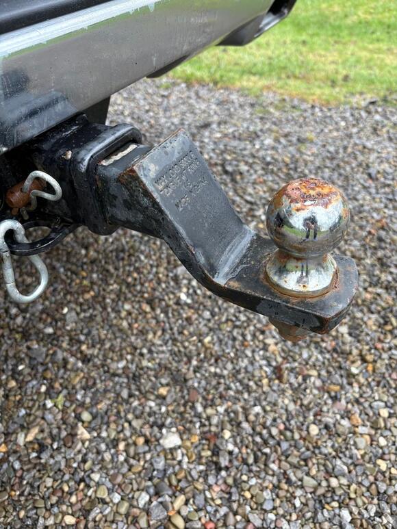 Is Your Trailer Hitch Breaking New York State Law? - NewsBreak