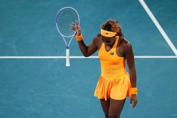 Tim Henman slams ‘shocking’ Coco Gauff performance as she crashes out ...