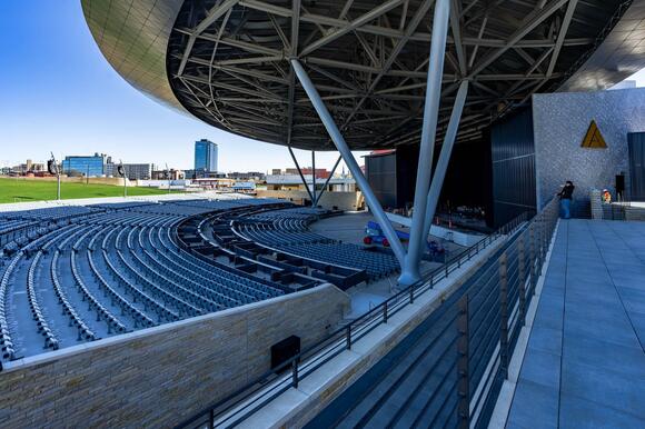 Why The Acrisure Amphitheater Shows Can Go So Late - NewsBreak