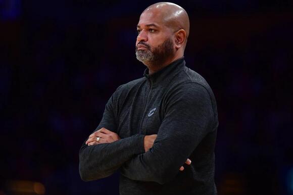 Joe Vardon: There's a pall over the Cavs right now; Playoffs are their ...