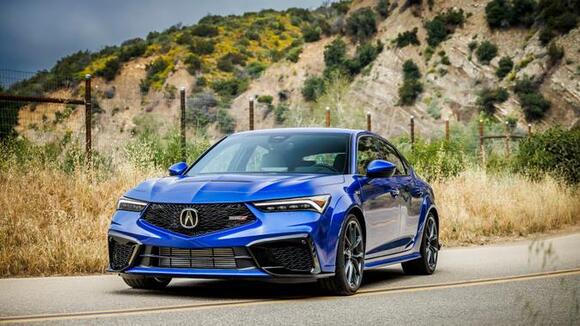 10 Cheapest Luxury Cars To Maintain After 5 Years - NewsBreak