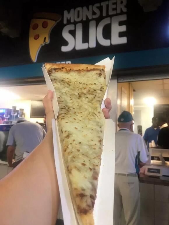 The Best Hot Dog Brand According to 'Mashed' is Sold in MA - NewsBreak