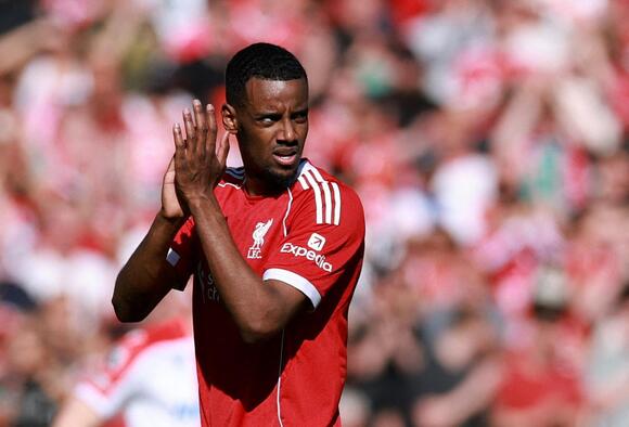 Alexander Isak, Viktor Gyokeres make Sweden's World Cup roster - NewsBreak