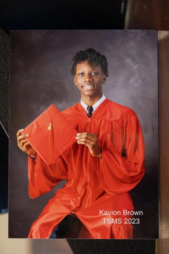 Mom sues NYC after teen basketball player drowns on after-school outing ...