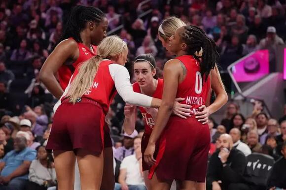 WNBA Analyst Sparks Debate With Raven Johnson Proposal Aimed at Sending ...