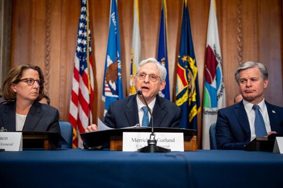 Trump Issues Laundry List of Enemies to Investigate - NewsBreak