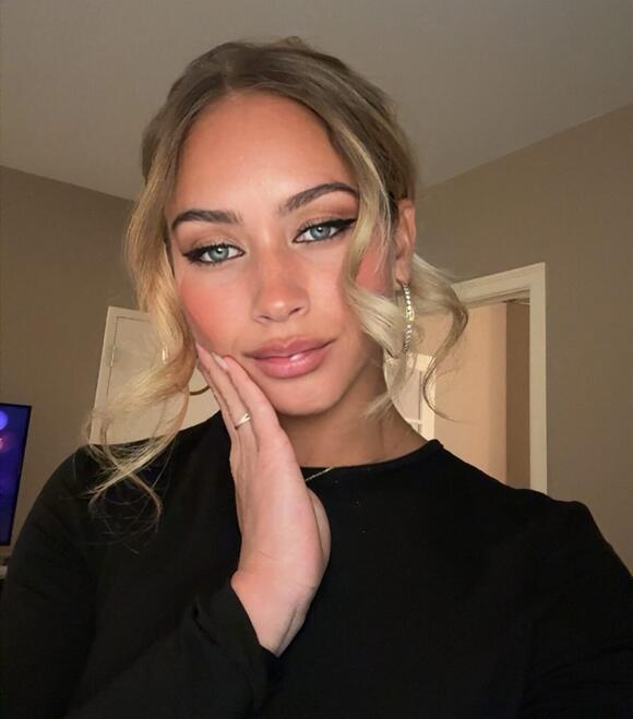 ‘Cheer’ Star Gabi Butler Flaunts Abs and Legs in Cutout Dress With ...
