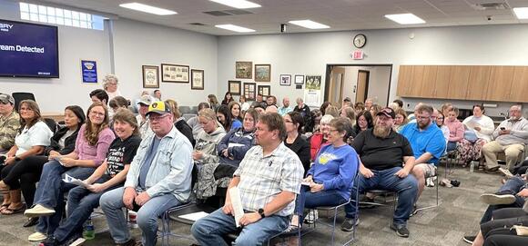 School Board votes to keep Haugen Elementary School open for another ...