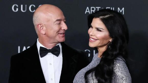 Jeff Bezos' Wife Lauren Sanchez Sparks 'Divorce Fears' After Giving Her ...