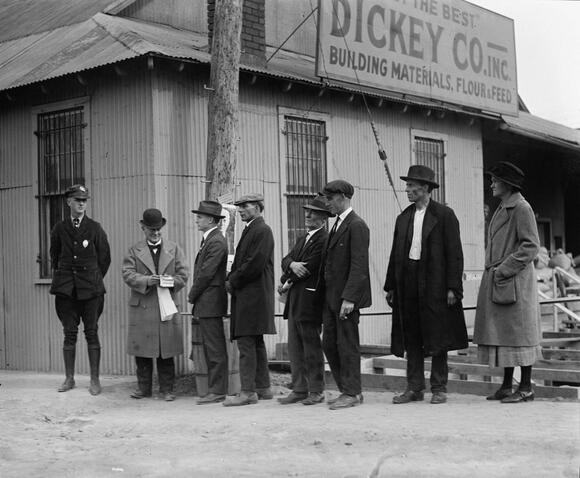 19 Photos That Take Us Through America’s History of Voting - NewsBreak