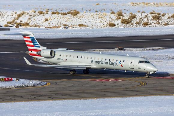 SkyWest to Fly CRJ-900s for American Eagle - NewsBreak