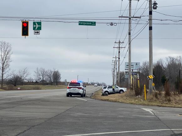 1 person injured in crash in southwest Fort Wayne - NewsBreak