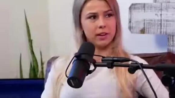 'Hawk tuah' girl Haliey Welch returns to social media with 'iconic ...