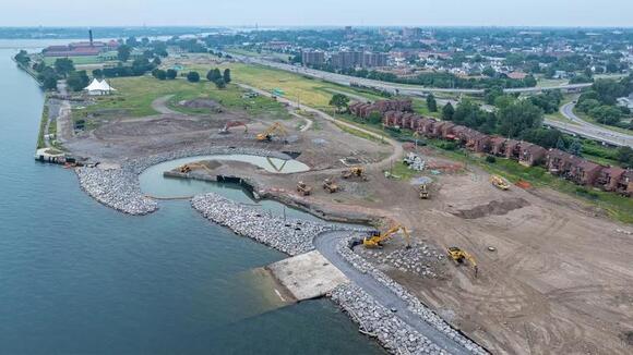 New Ralph Wilson Park pedestrian bridge setting course for Buffalo this ...