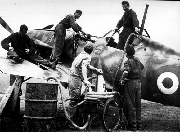 Teresio Martinoli: The Italian Ace Who Flew for Both Sides During WWII ...