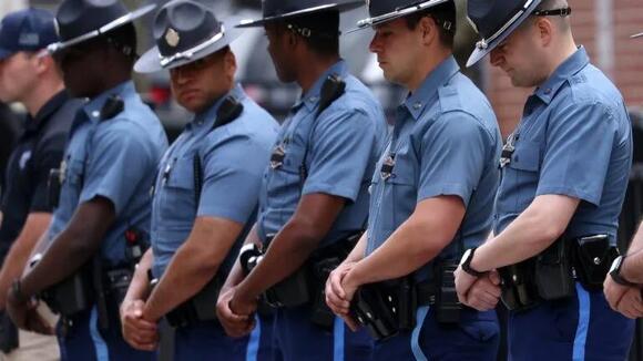 Wrong-way driver in crash that killed Mass. state trooper identified ...