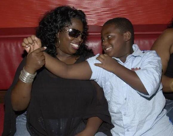 D’Angelo & Angie Stone’s Son Michael Shares Heartfelt Message After ...