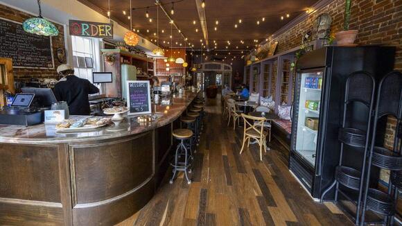 Midway has a new coffee shop, lounge with ties to actor Steve Zahn ...