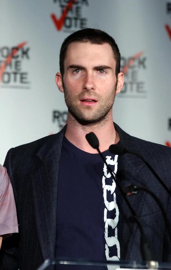 Adam Levine Stuns at Award Ceremony, Igniting Buzz Over His ...