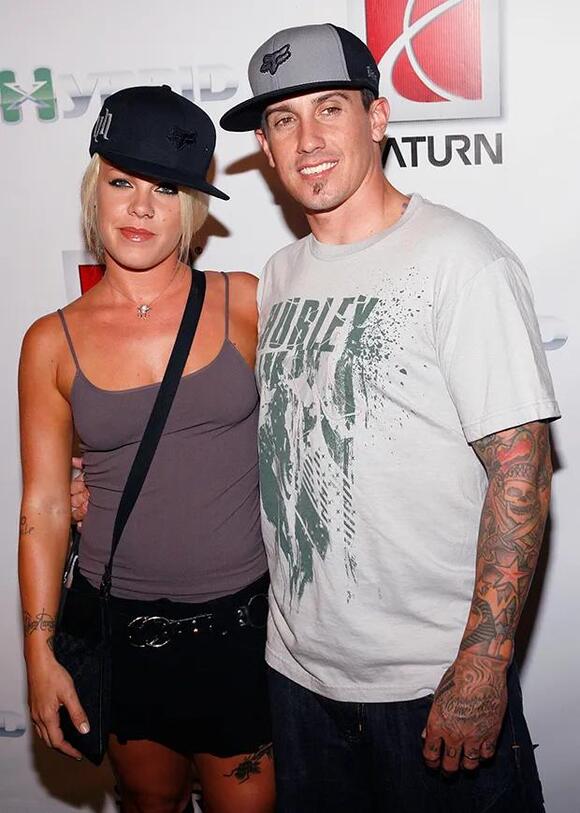 Pink & Carey Hart’s Relationship Timeline From Beginning to Now - NewsBreak