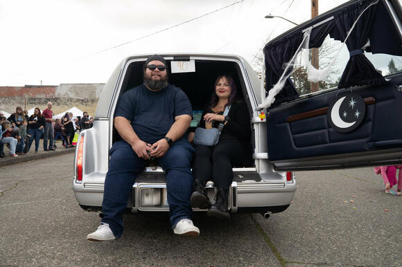 In focus: Boo-Coda Spook-Tacular Hearse Procession courses through town ...