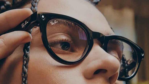 Meta’s Ray-Ban AI Smart Glasses Get Smarter: Live Translation for ...