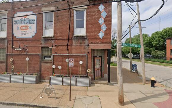 Missouri’s Best Hole-in-the-Wall Breakfast Spot Has Southern Char ...