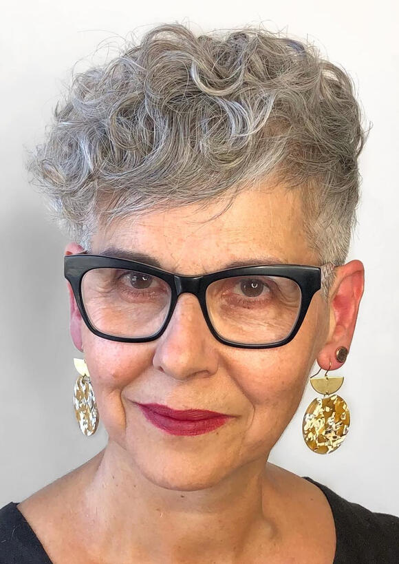 9 Chic Haircuts For Women Over 60: French Bob, More - NewsBreak