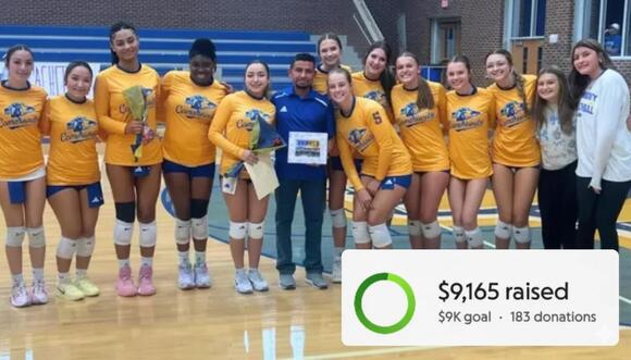 High School Volleyball Team Gifts Beloved Janitor a Brand-New Car After ...