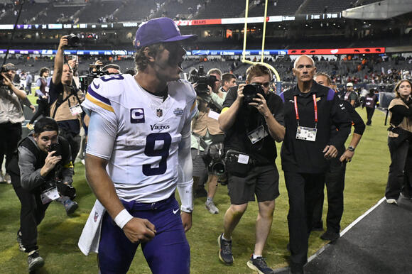 Troy Aikman’s Embarrassing Blunder On Live TV Left Fans Shaking Their ...