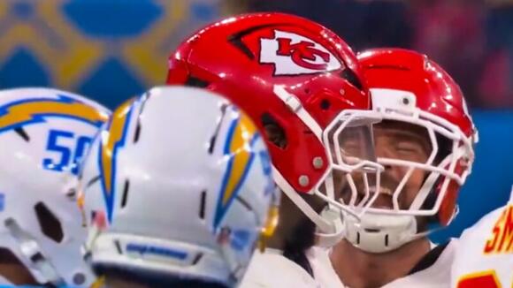 Cameras Caught An Angry Travis Kelce Yelling In His Teammate’s Face ...