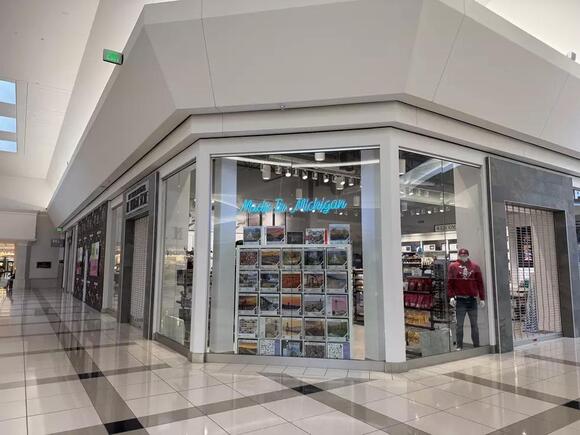 Icing Store at Woodland Mall Set to Close - NewsBreak