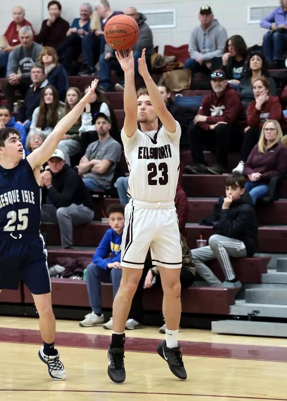 Ellsworth Boys Beat Presque Isle 61-50 [STATS & PHOTOS] - NewsBreak