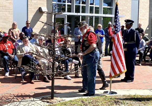 Newly installed rebar tree honors Vietnam War veterans