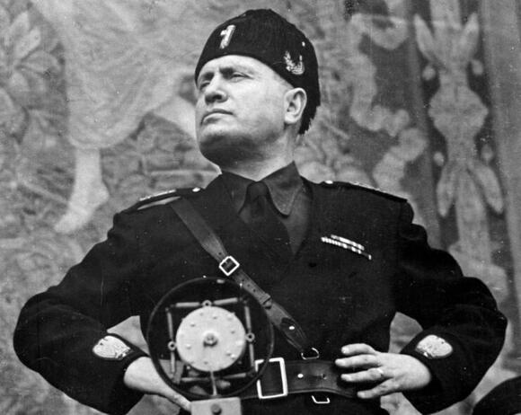 The execution of Benito Mussolini and his mistress near the end of WWII ...