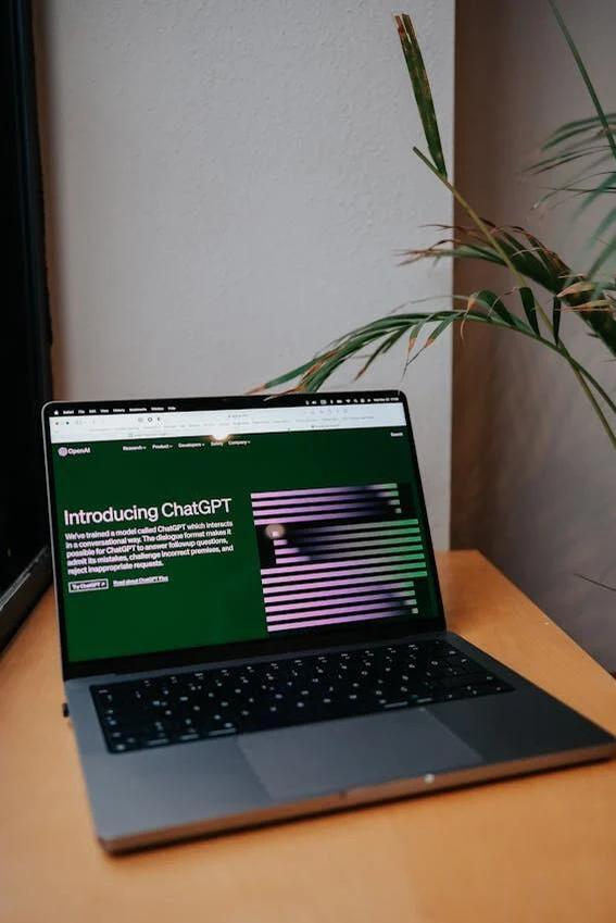 Discover the Future of Indoor Gardening: LeafyPod's AI Technology Takes ...