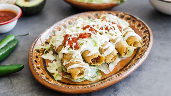 Do You Remember The Defunct Mexican Chain That Was Once The 2nd-Largest ...