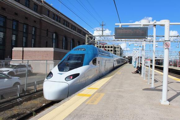 Amtrak report to Congress lacks usual request for funds: Analysis ...