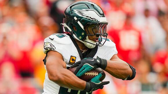 2025 Week 8 NFL score predictions, bets, odds, picks today: Expert ...