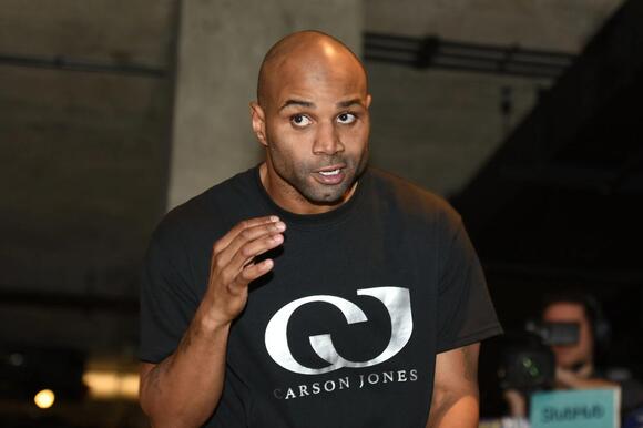 Carson Jones dead at 38: Boxing champion who fought Kell Brook dies ...