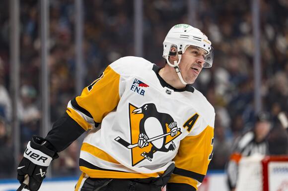 Fan-Favorite NHL Reporter Shockingly Loses Her Job — Fans Have Some ...