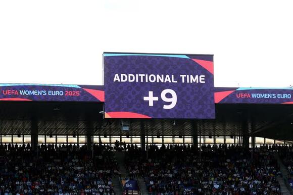 Why does clock not stop in World Cup games and how does added time work ...