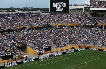 Soccer-World Cup waterbreaks offer lucrative opportunity for ...