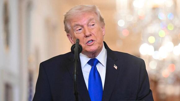 Trump, 79, Becomes Wildly Distracted With Bizarre Ramble - NewsBreak