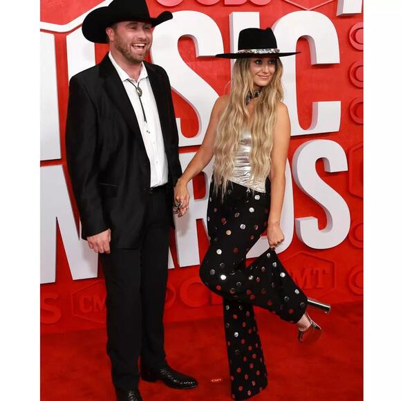 Lainey Wilson Spoke Her Spot on Stapleton's Tour Into Existence - NewsBreak