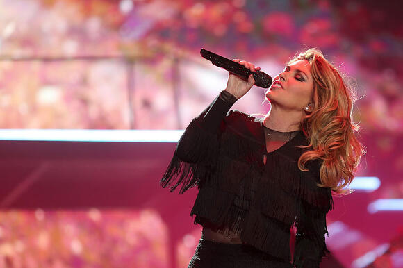 Meet Brooke Lee, Singer In Chevrolet’s New Winter Olympics Ad - NewsBreak