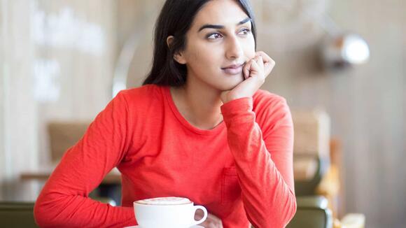 Woman Alone at Café Says No to Couple Who Asked to Share Her Table Fair ...